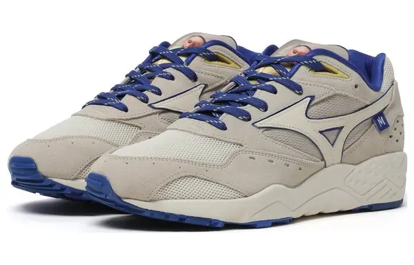 Mizuno Contender X Rijks Museum 'tan