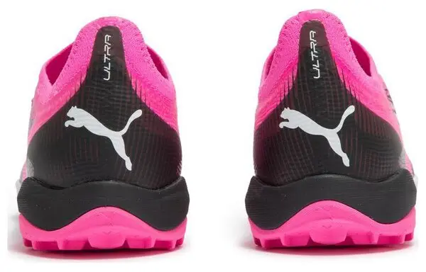 PUMA Ultra Play Mg Athletic Shoes - Pink/white/black