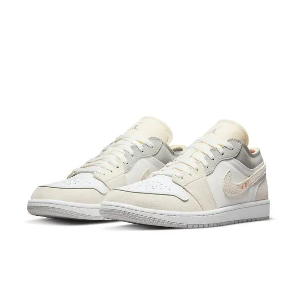 JORDAN 1 Low Se Craft "inside Out" Sneakers - Cream/whte/light Grey