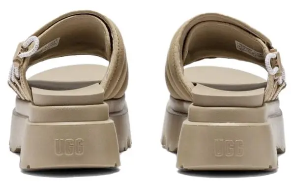 UGG Callie Sandal