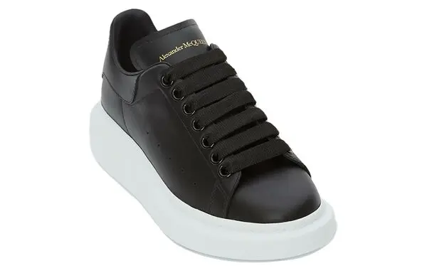 Alexander McQueen Oversized Sneaker - Black