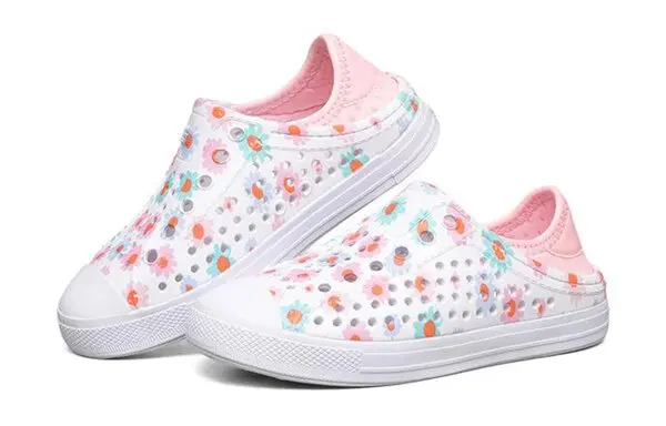 Sketchers Guzman Steps Clogs With Floral Print - White/pink