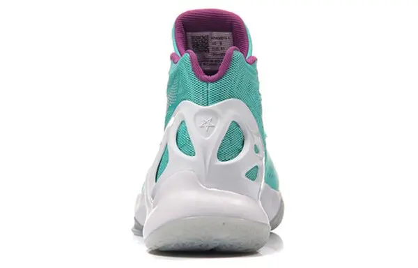 LI-NING Sonic 5 Mid Top Basketball Sneakers