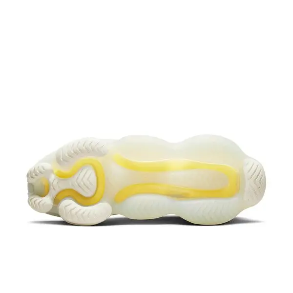 Nike Max Scorpion Flyknit Sneakers