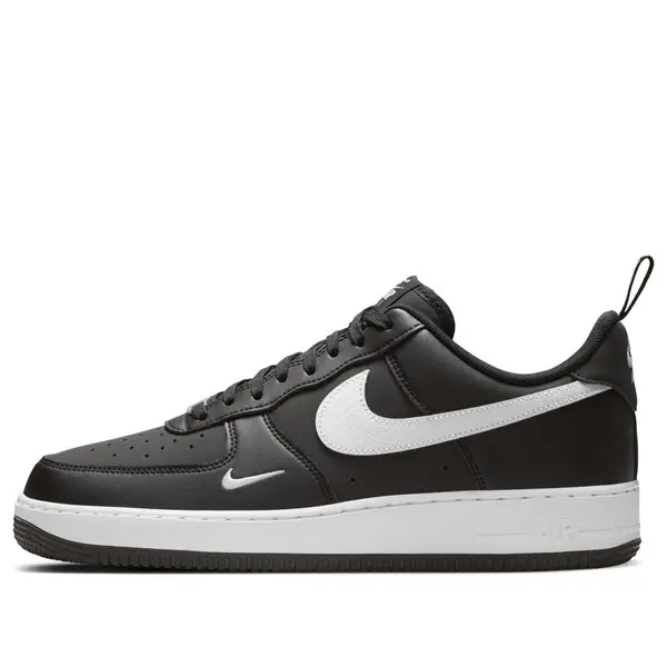 Nike Force 1 '07 Black White Sneakers