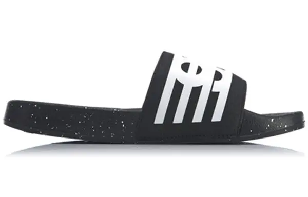 LI-NING Soft Light Slipper X Disney Mickey