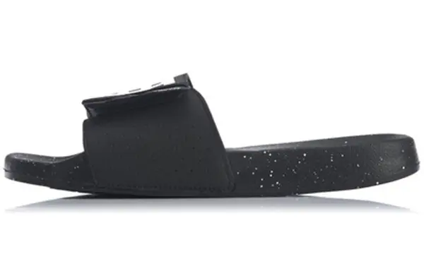 LI-NING Soft Light Slipper X Disney Mickey