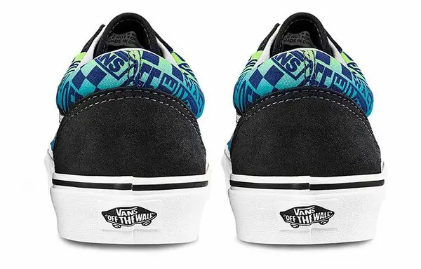 VANS Old Skool Logo Flame Sneakers - Blue