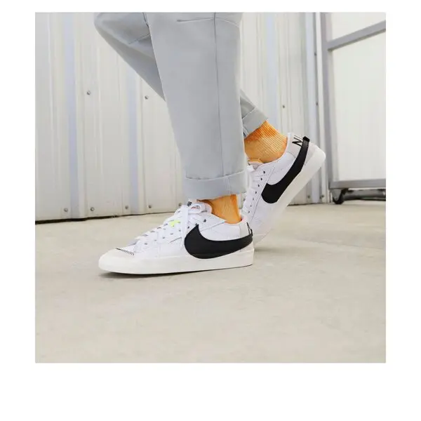 Nike Blazer Low '77 Jumbo Sneakers - White/black/sail
