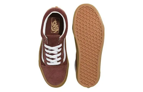 VANS Old Skool Corduroy Lace Up Sneakers - Redbrown