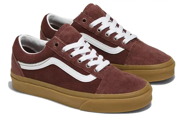 VANS Old Skool Corduroy Lace Up Sneakers - Redbrown