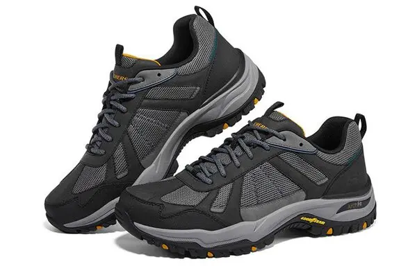 Sketchers Arch Fit Dawson Sneakers