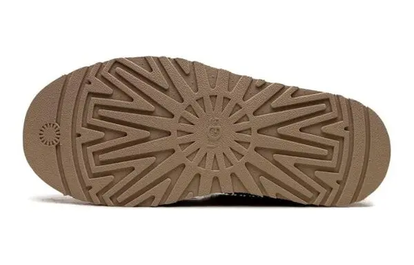 UGG Tazz Slipper - Sand