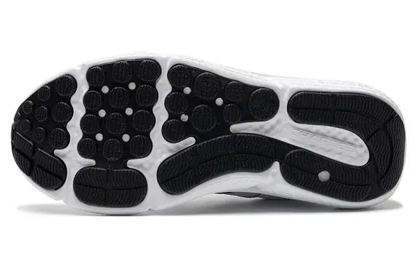 Under Armour Charged Assert Sneakers