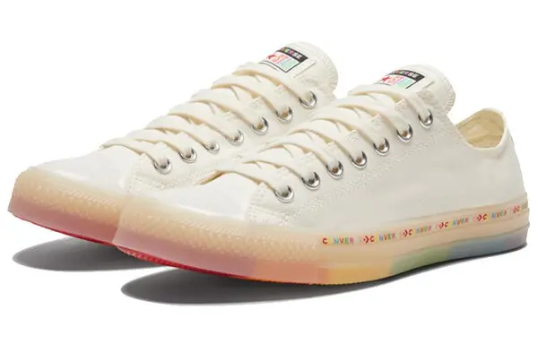 CONVERSE Chuck Taylor All Star Low Top Sneakers - White