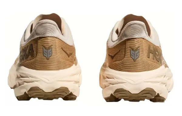 Hoka One One Speedgoat 5 Sneakers - Tan/beige