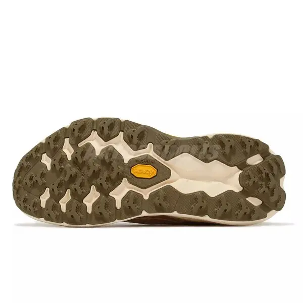 Hoka One One Speedgoat 5 Sneakers - Tan/beige