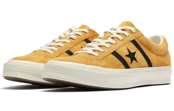 CONVERSE One Star Academy Low Top Sneakers - Yellow