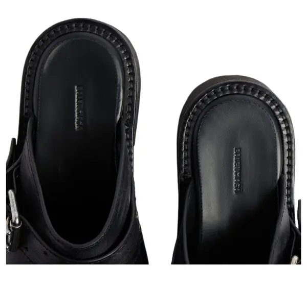Balenciaga Venom Mule - Black