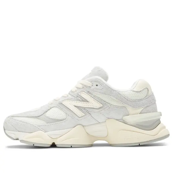 NEW BALANCE 9060 "quartz Team Cream Sea Salt" Lace-up Sneakers - Grey