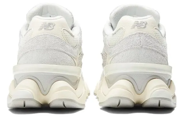 NEW BALANCE 9060 "quartz Team Cream Sea Salt" Lace-up Sneakers - Grey