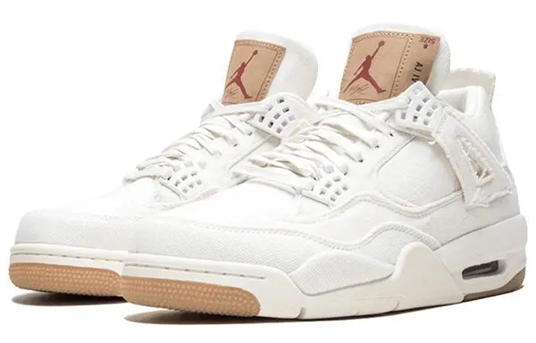 JORDAN 4 Retro X Levi's - White Denim