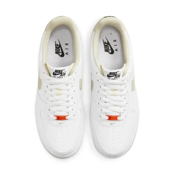 Nike Force 1 '07 Low Sneakers - White/brown