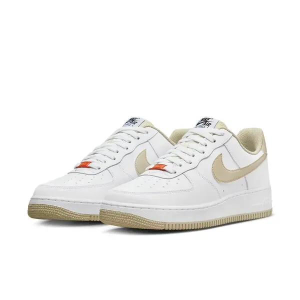 Nike Force 1 '07 Low Sneakers - White/brown