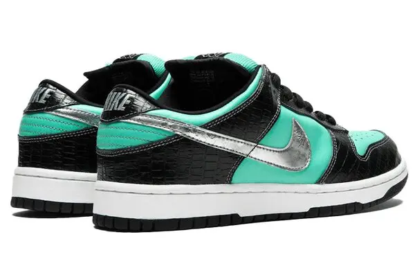 Nike Diamond Supply Co. X Dunk Low Pro Sb 'tiffany' Sneakers - Teal