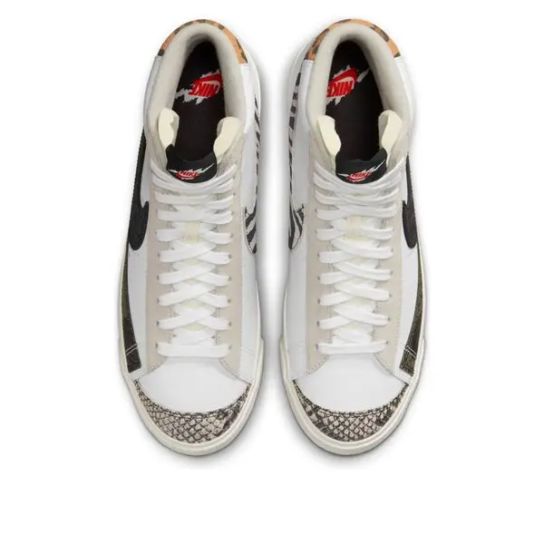 Nike Blazer Mid 'tunnel Walk' Sneakers - White