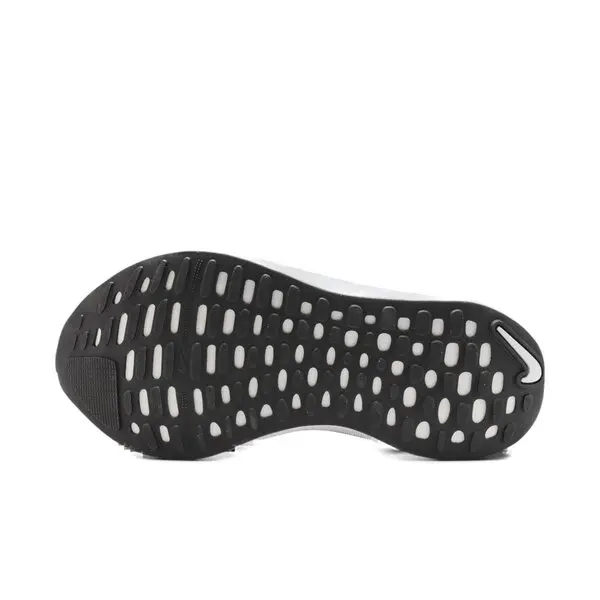 Nike Reactx Infinity Run 4 Extra Wide Athletic Sneakers - Black/white