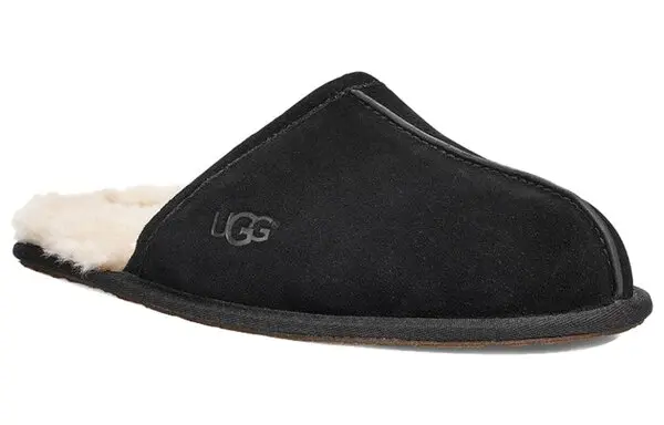 UGG Scuff Slipper - Black