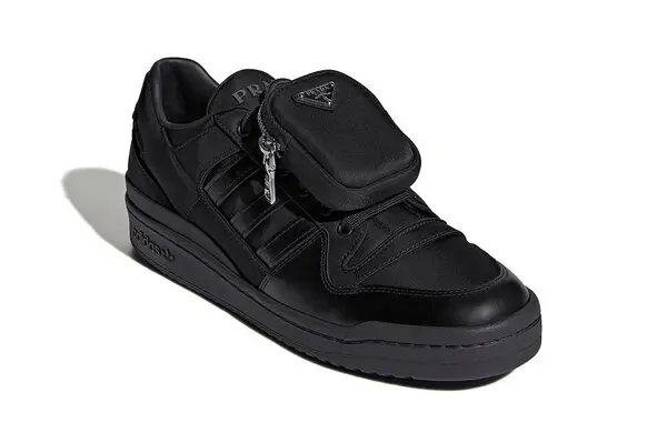 Adidas Prada X Forum Low "core" Sneakers