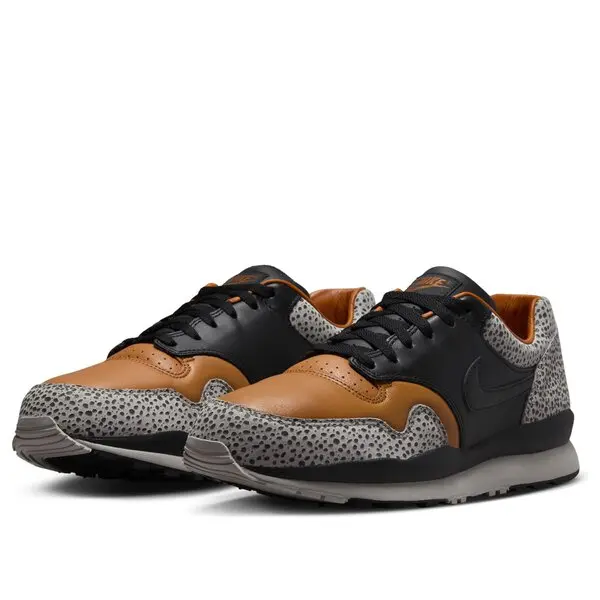Nike Safari 'og' 2024 Athletic Sneakers - Black/black/monarch