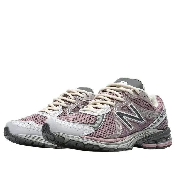 NEW BALANCE 860 V2 Sneakers