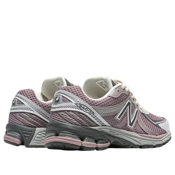 NEW BALANCE 860 V2 Sneakers