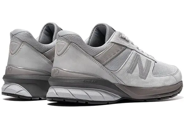 NEW BALANCE Haven X 990v5 Made In Usa Sneakers - Grey