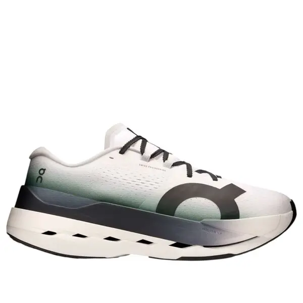 On Cloudboom Max Sneakers - White/black