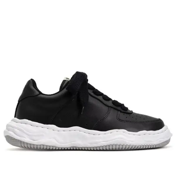 Mihara Yasuhiro Wayne Og Sole Leather Low Top Sneakers - Black/white