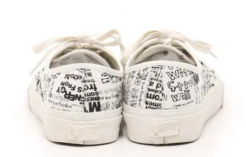 VANS Comme Des Garcons X Authentic Lx "graffiti" Low Top Sneakers - White/black