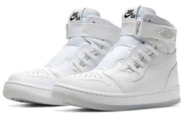 JORDAN 1 Nova Xx High Top Sneakers - White/black