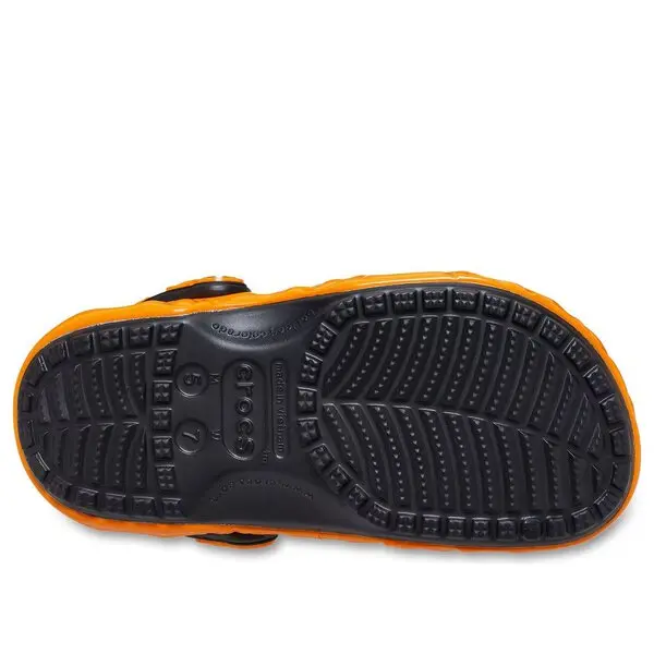 CROCS X Pokemon Classic Clog 'charizard Vs. Blastoise - Black/red/blue