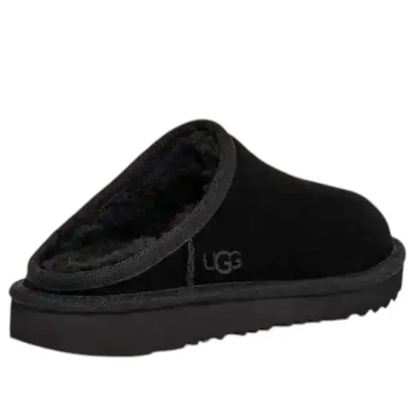 UGG Classic Slip-on Slipper