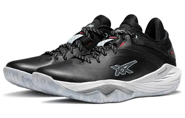 Asics Nova Surge Low Sneakers - Black/white