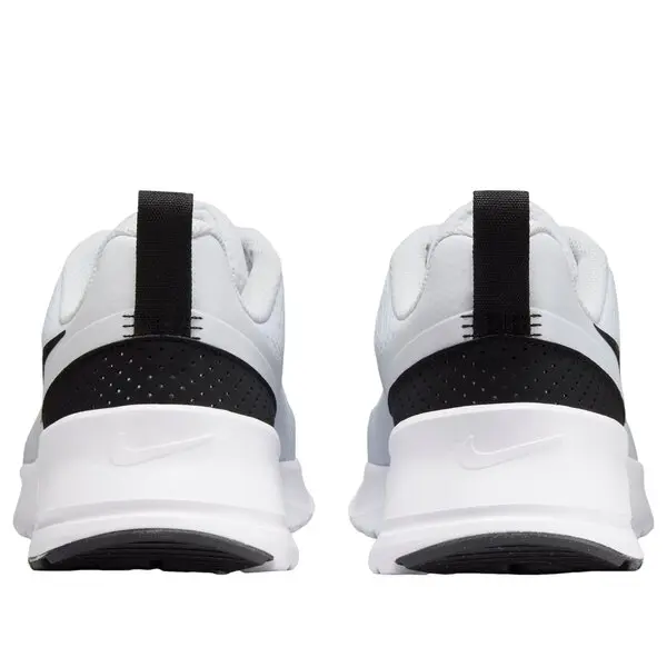 Nike Max Nuaxis Sneakers - White/black