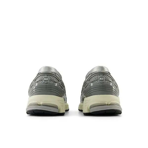 NEW BALANCE 1906l Loafer Sneakers - Metallic Silver/grey