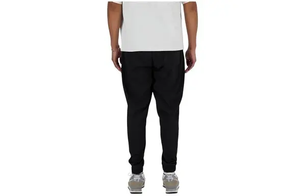 NEW BALANCE Sport Essentials Woven Jogger Asia Sizing