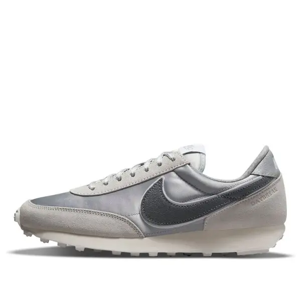 Nike Daybreak Se Sneakers - Silver/gray