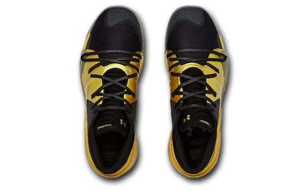 Under Armour Anatomix Spawn Low Basketball Sneakers