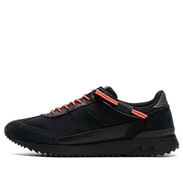 Onitsuka Tiger Tracer Ex Shoes - Black/orange